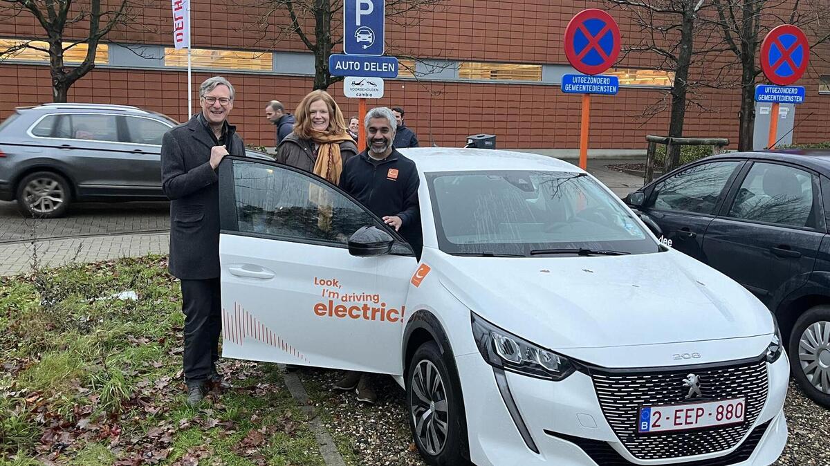 Cambio introduceert twee deelauto’s in Kasterlee | Nieuwsblad